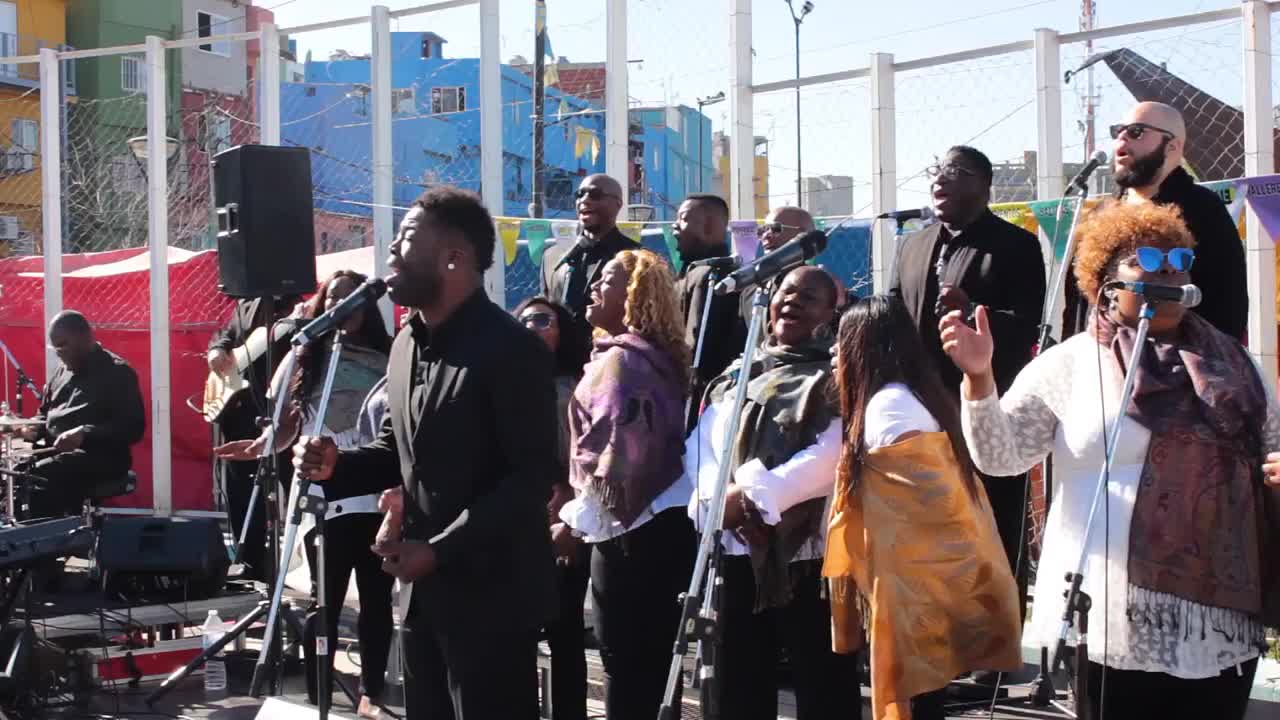 Gregory Hopkins & The Harlem Jubilee Singers llevaron su gospel a la ...