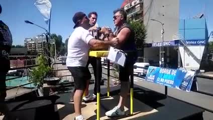 Video: así es la competencia de pulseadas que llega a José C. Paz - 04 ...