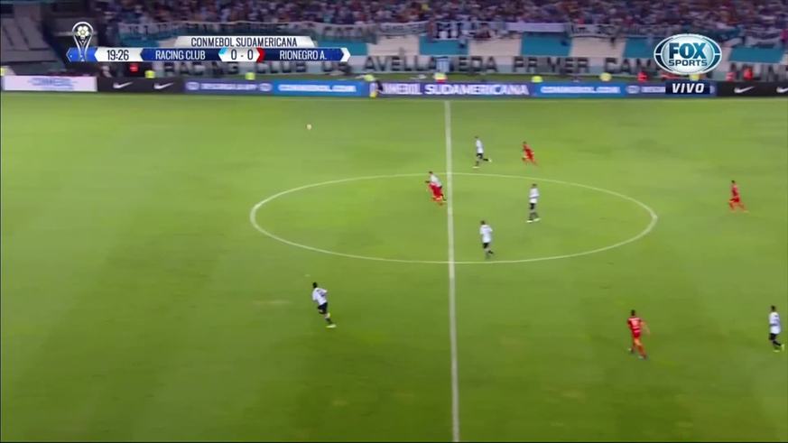 Orión salió a defender el arco - 01/03/2017 - Clarín.com